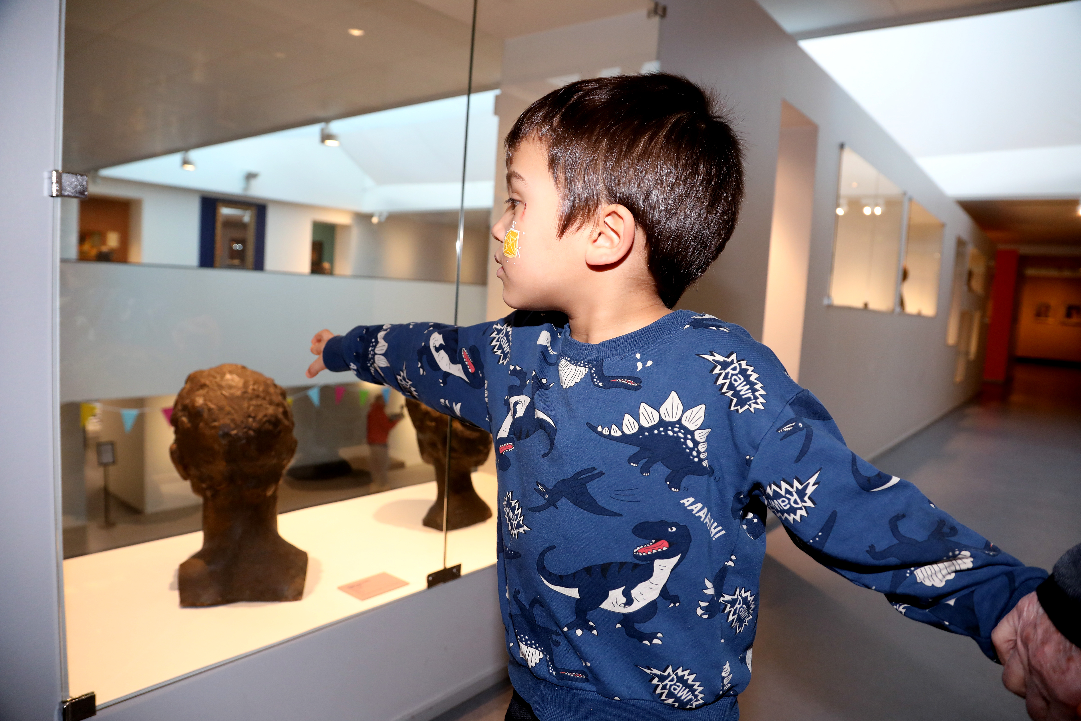 Syyslomaviikolla mukavaa tekemistä koululaisille - Riihimäen Riemu-museot
